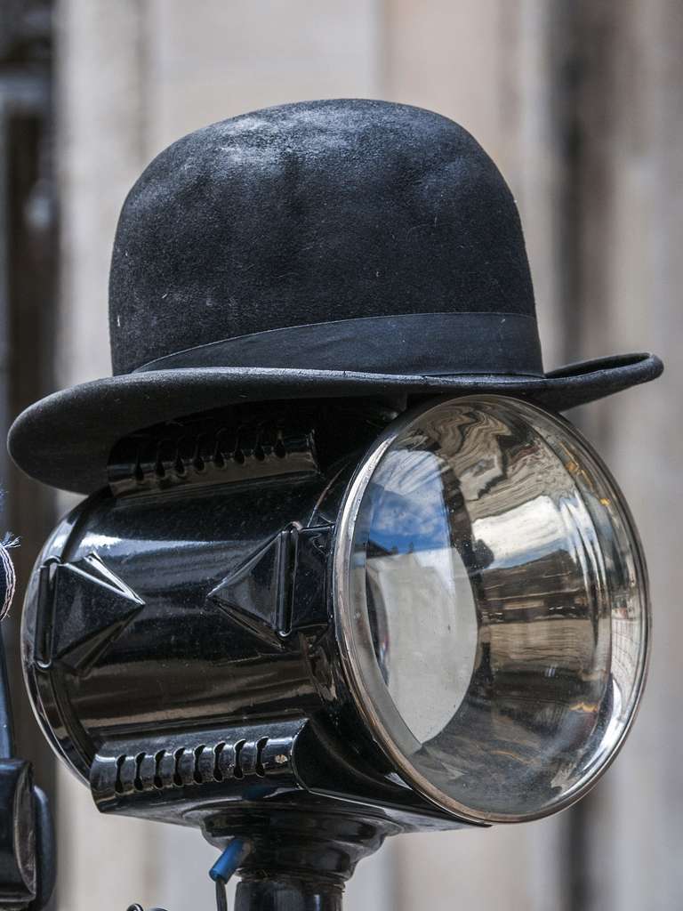What is a bowler hat and what is its history? - Belt Hatch